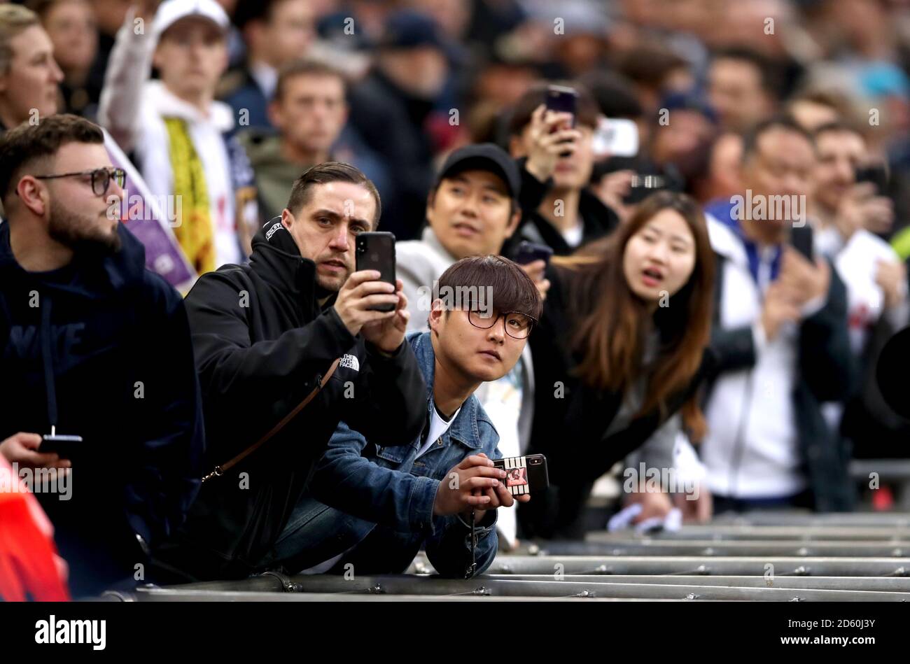 Football fans phones hi-res stock photography and images - Alamy