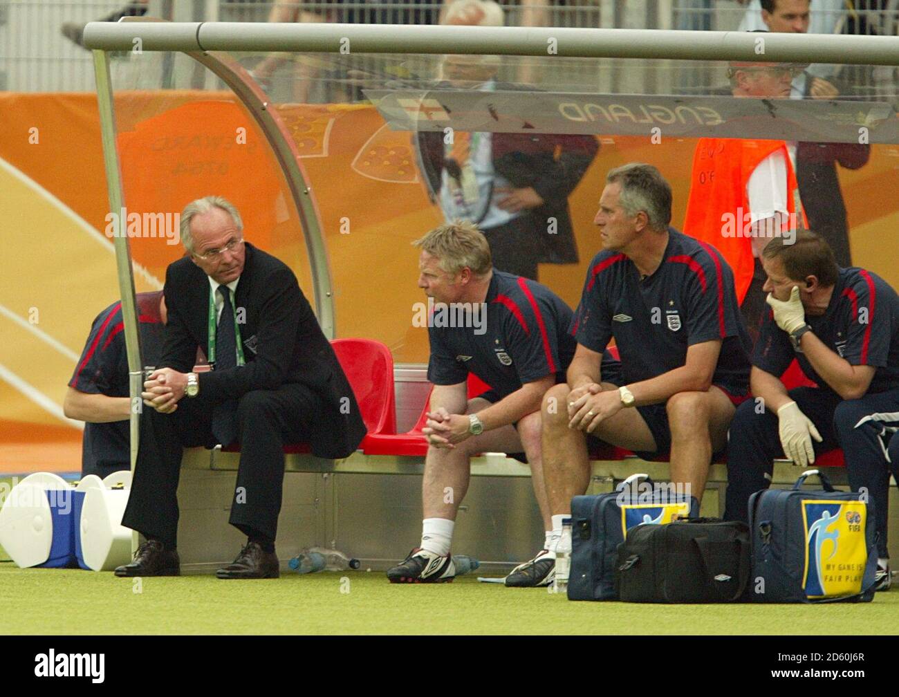 England head coach Sven Goran Eriksson looks on from the bench Stock ...