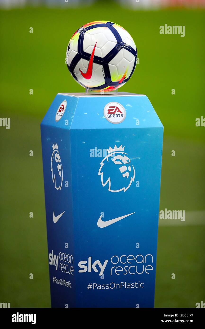 Nike soccer ball hi-res stock photography and images - Alamy