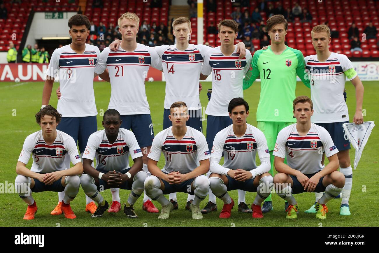 Norway international football team hi-res stock photography and images ...