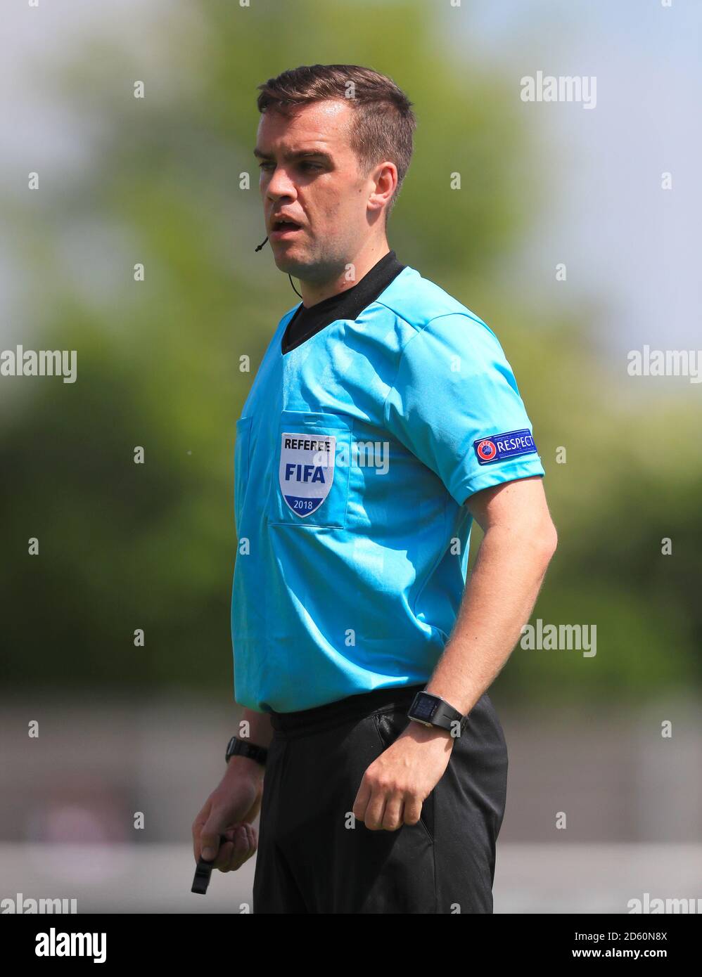 Referee Rob Harvey Stock Photo - Alamy