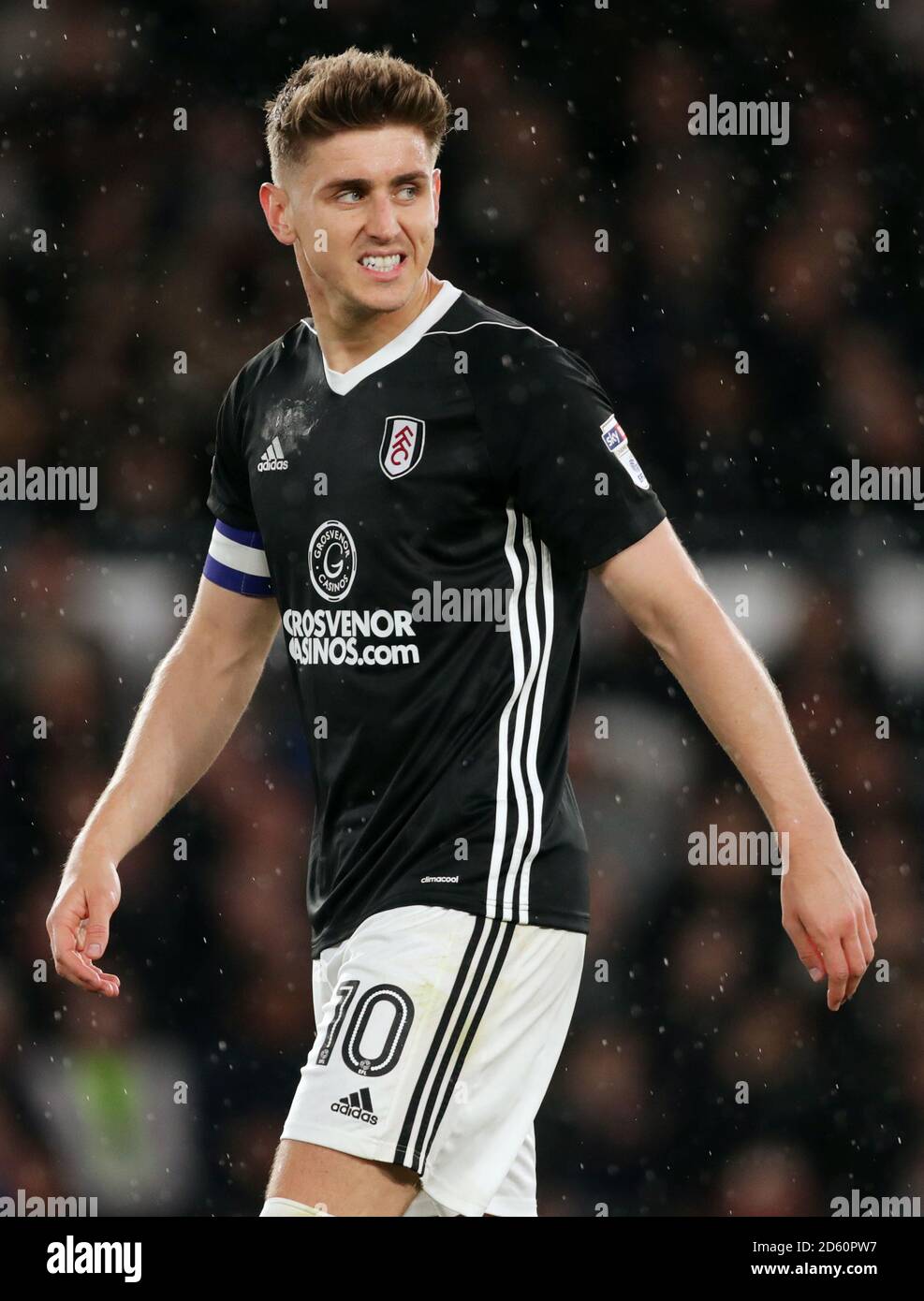 Fulham's Tom Cairney Stock Photo - Alamy