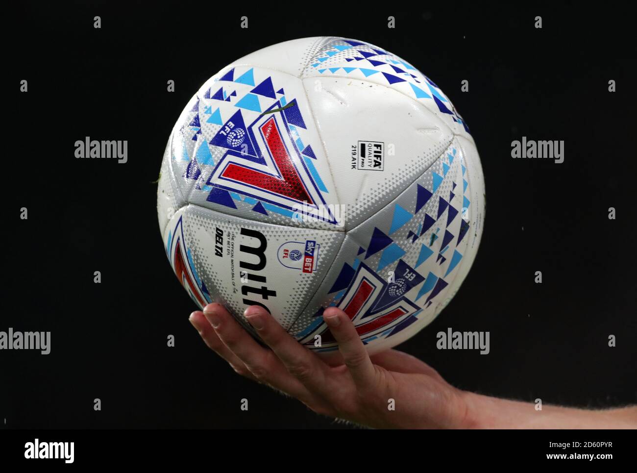 A general view of a Mitre match ball Stock Photo - Alamy