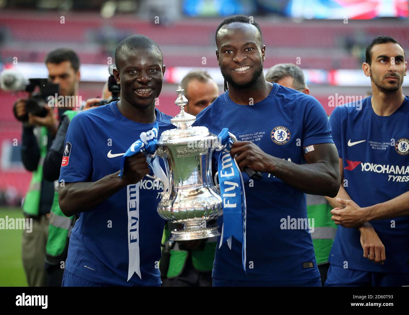 Chelsea's N'Golo Kante (left) and Victor Moses celebrate with the FA ...