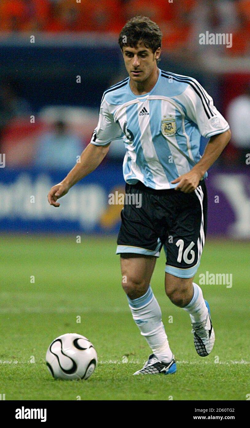 Pablo aimar hi-res stock photography and images - Alamy