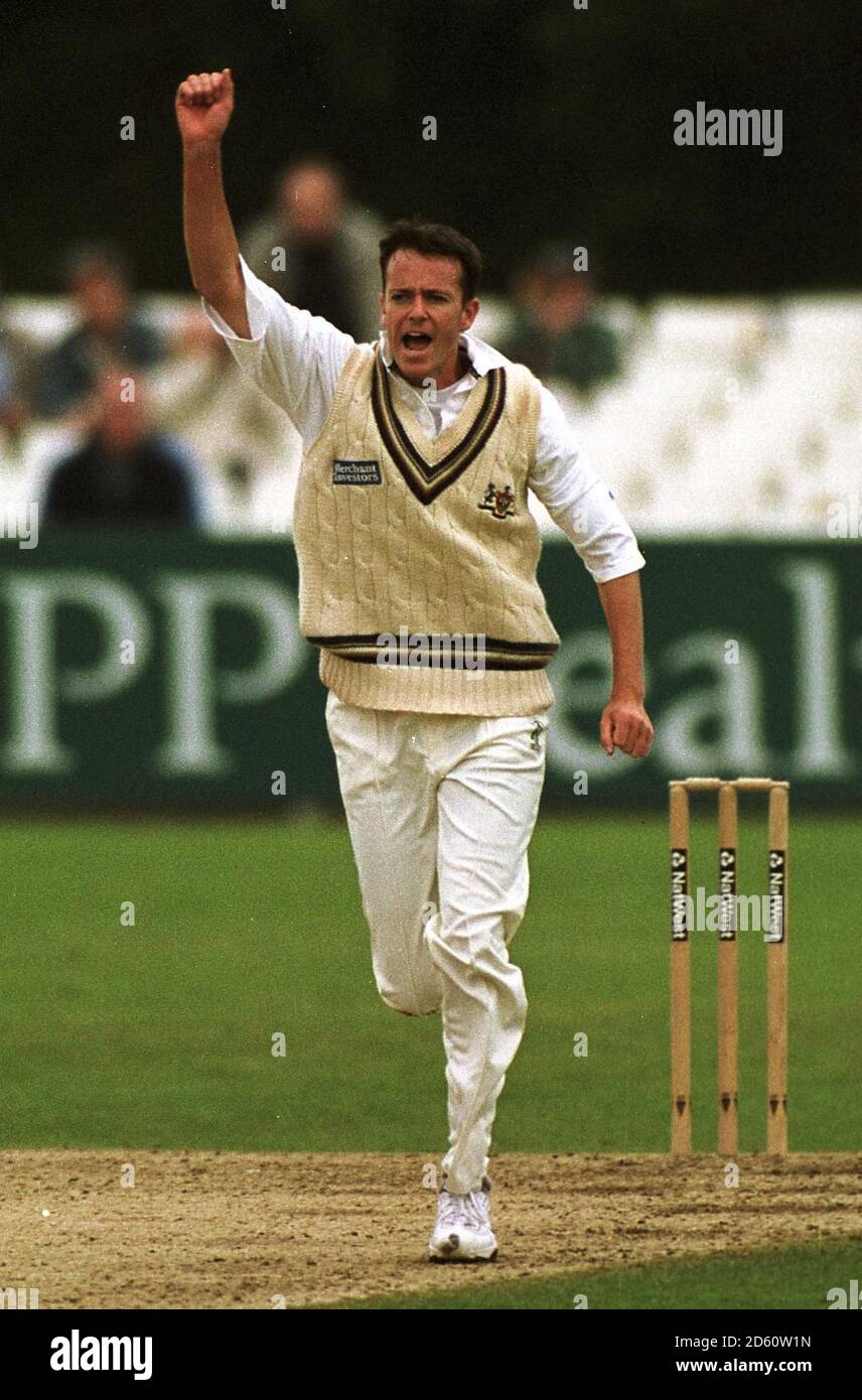 Ryan driver cricket hi-res stock photography and images - Alamy