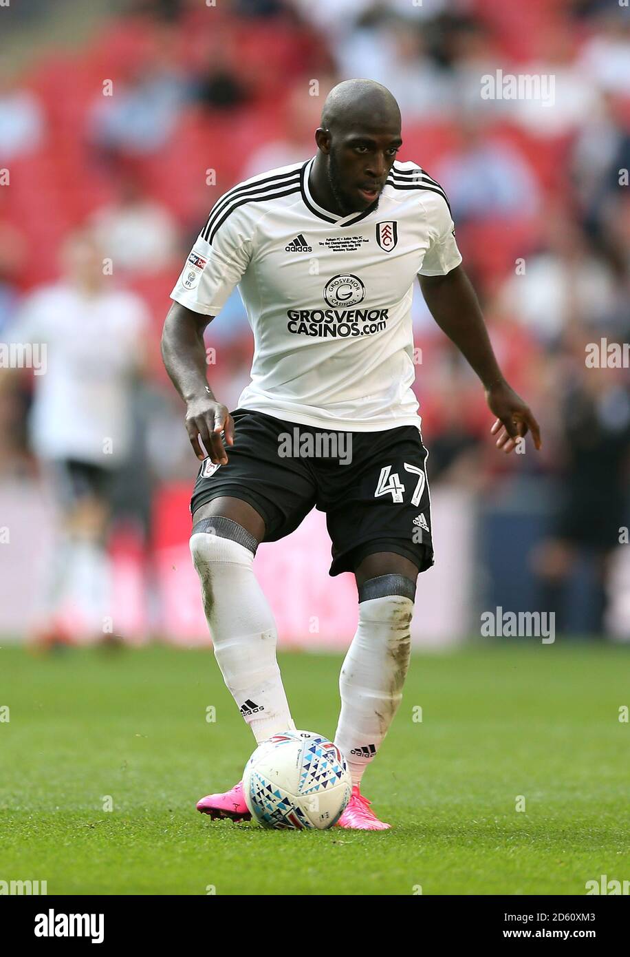 Fulham's Aboubakar Kamara Stock Photo - Alamy