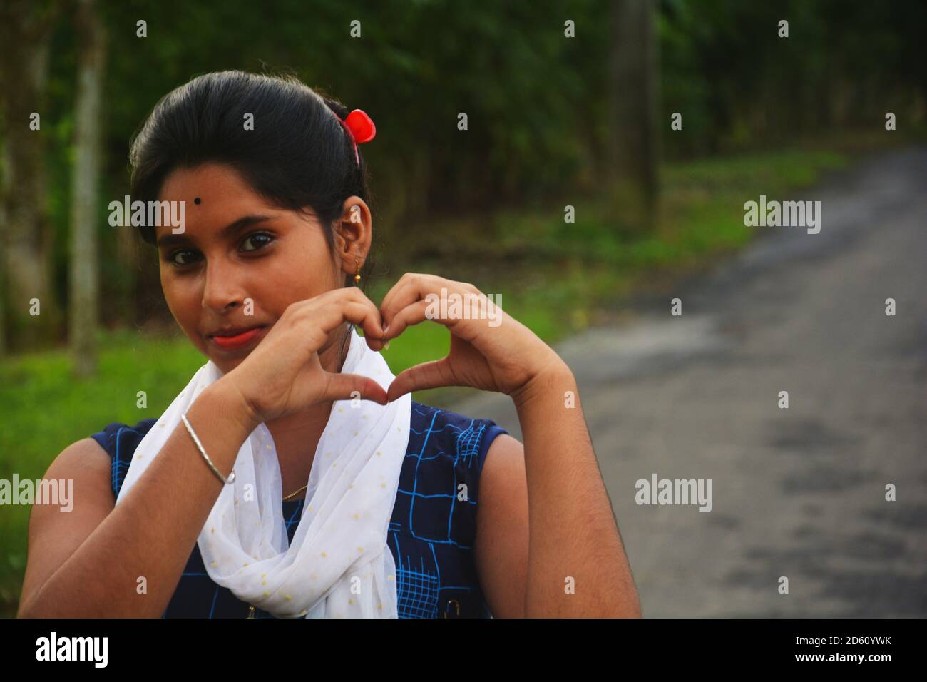 Indian hands making heart shape hi-res stock photography and images - Alamy