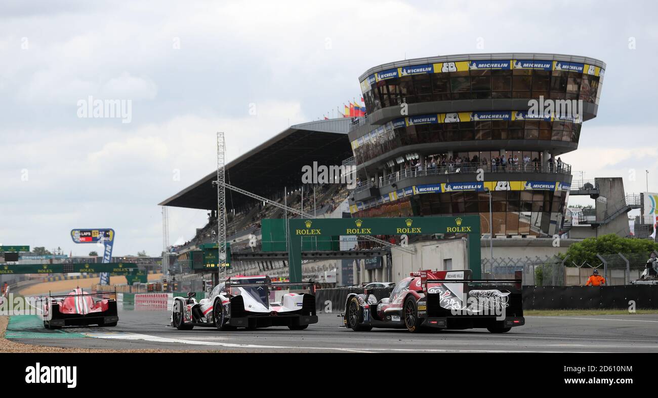 The start of the 24 hours of le mans hi-res stock photography and ...