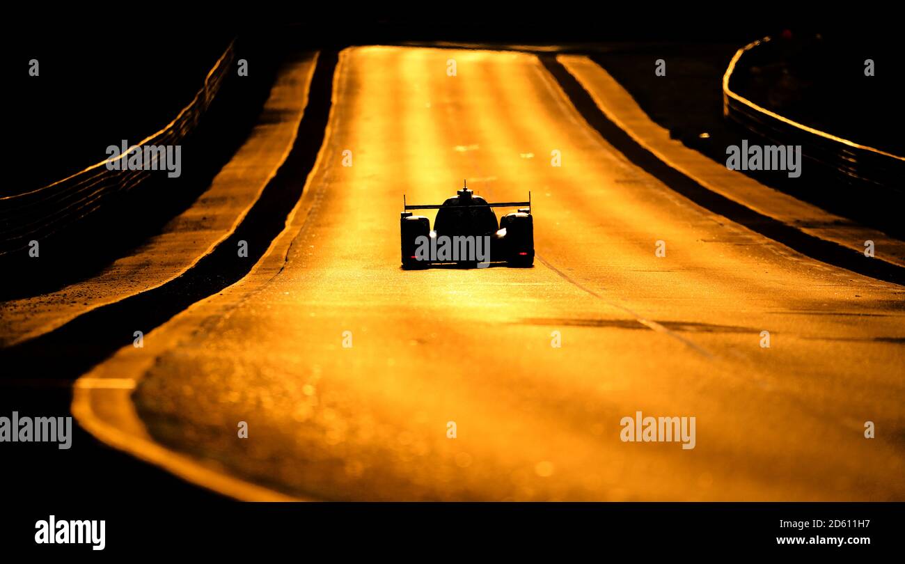 Sun sets down the Mulsanne Straight during the Le Mans 24hrs Stock ...