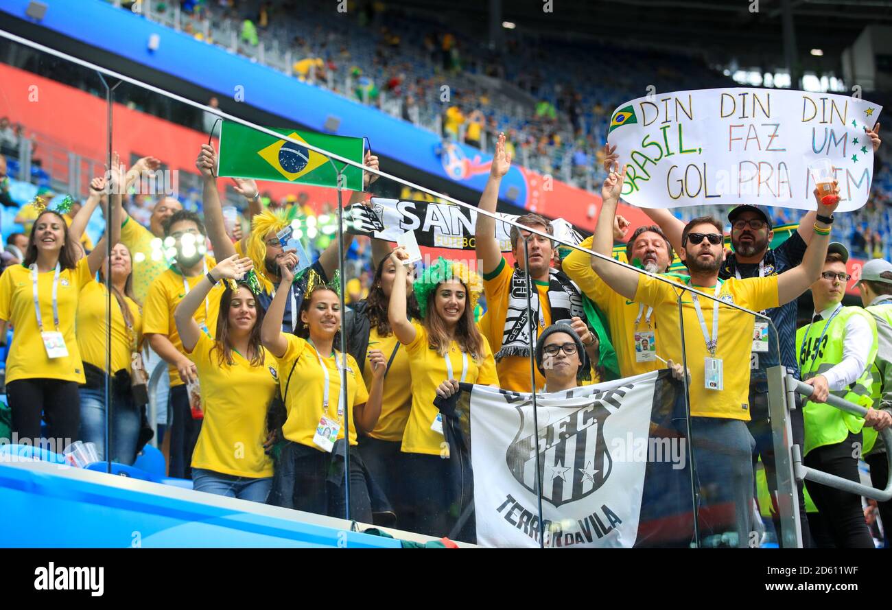Football brazil mid length half hi-res stock photography and images - Alamy