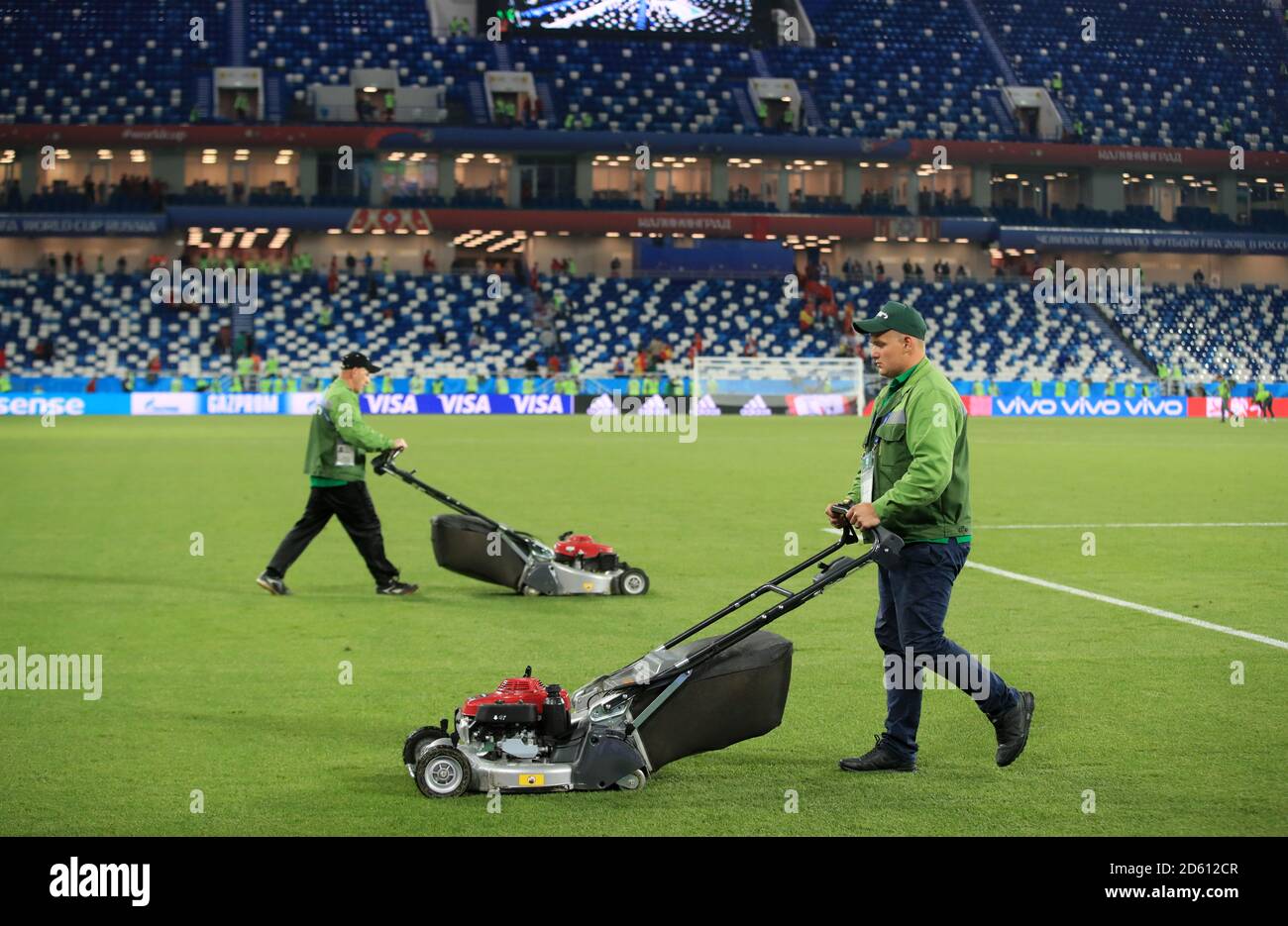 The groundsmen hi-res stock photography and images - Alamy