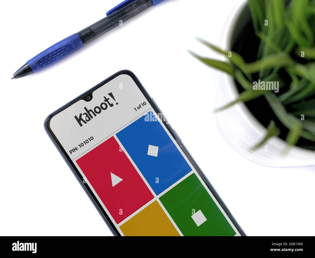 Kahoot it hi-res stock photography and images - Alamy