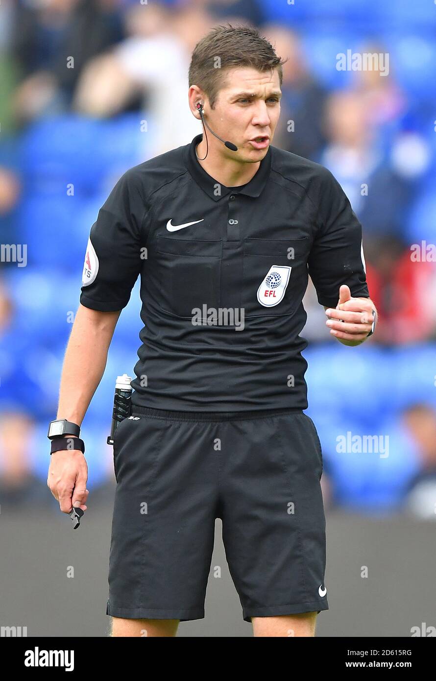 Referee Matthew Donohue Stock Photo - Alamy