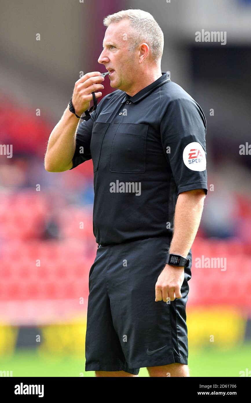 Referee Jonathan Moss Stock Photo - Alamy
