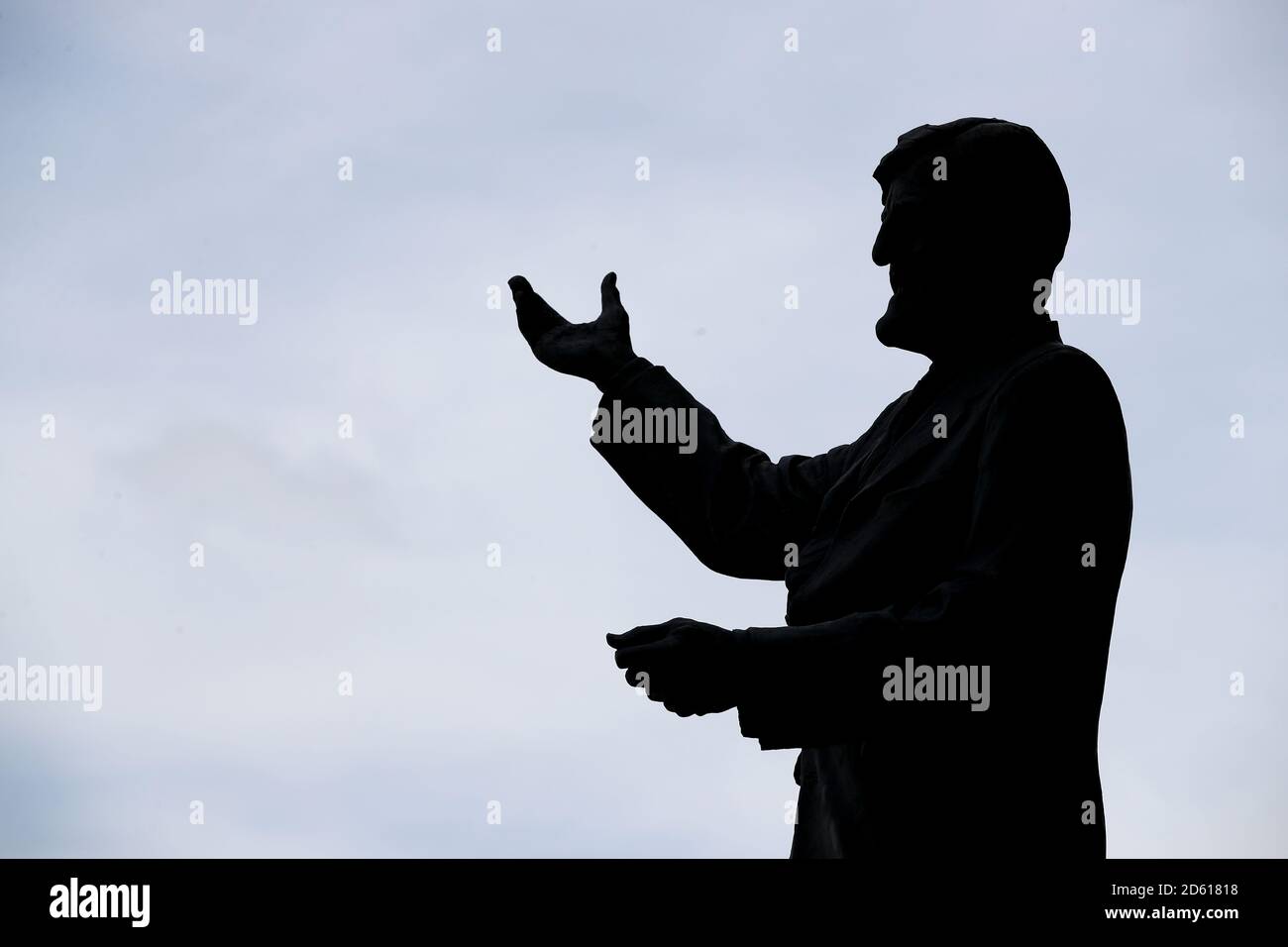 A view of the Jimmy Hill statue at the Ricoh Arena Stock Photo - Alamy