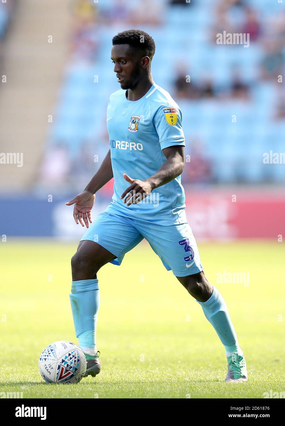Coventry City's Brandon Mason Stock Photo - Alamy