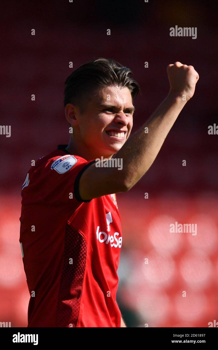 Full time whistle hi-res stock photography and images - Alamy