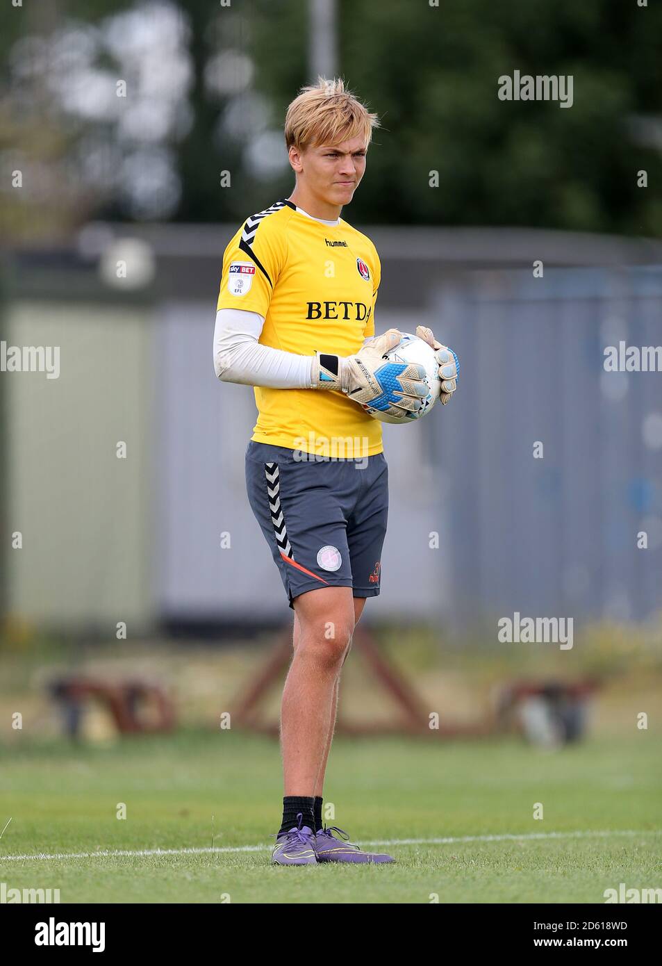 Charlton Athletic goalkeeper Ashley Maynard-Brewer Stock Photo - Alamy
