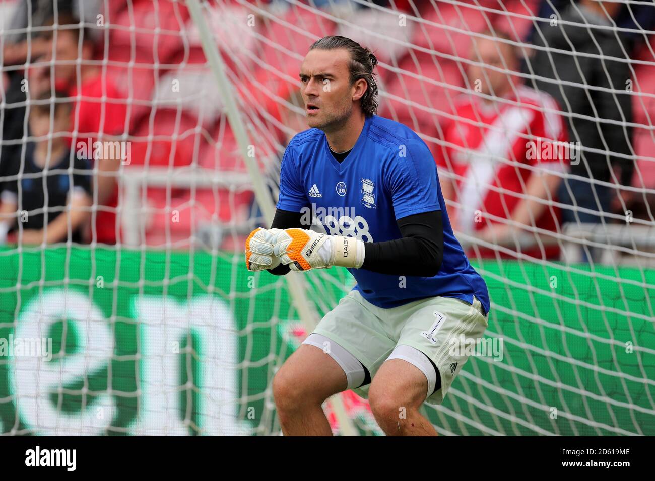 Birmingham City goalkeeper Lee Camp warms up Stock Photo - Alamy