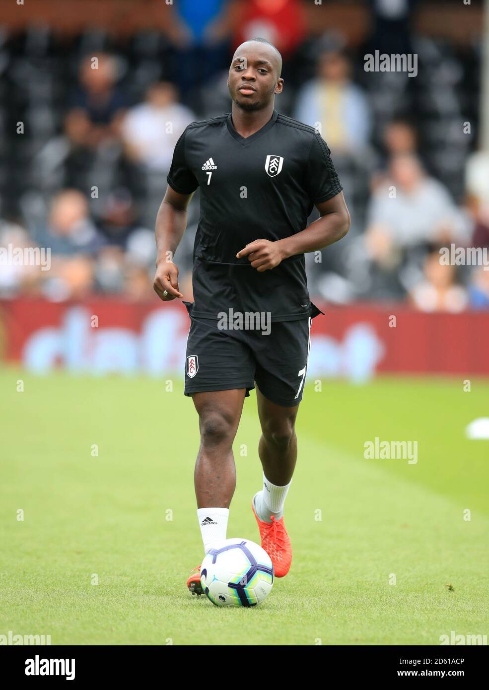 Fulham's Neeskens Kebano Stock Photo - Alamy