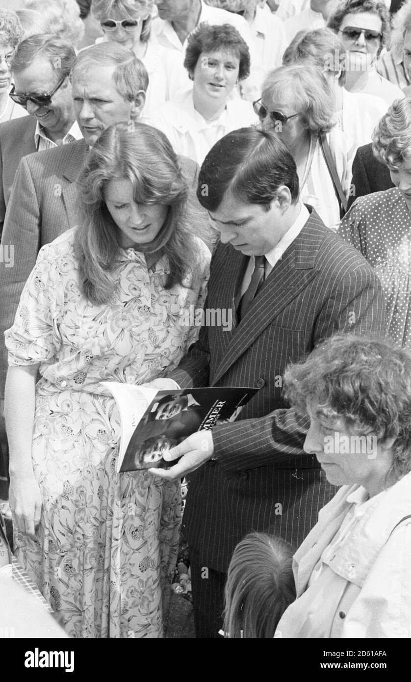Sarah ferguson prince andrew party hi-res stock photography and images ...