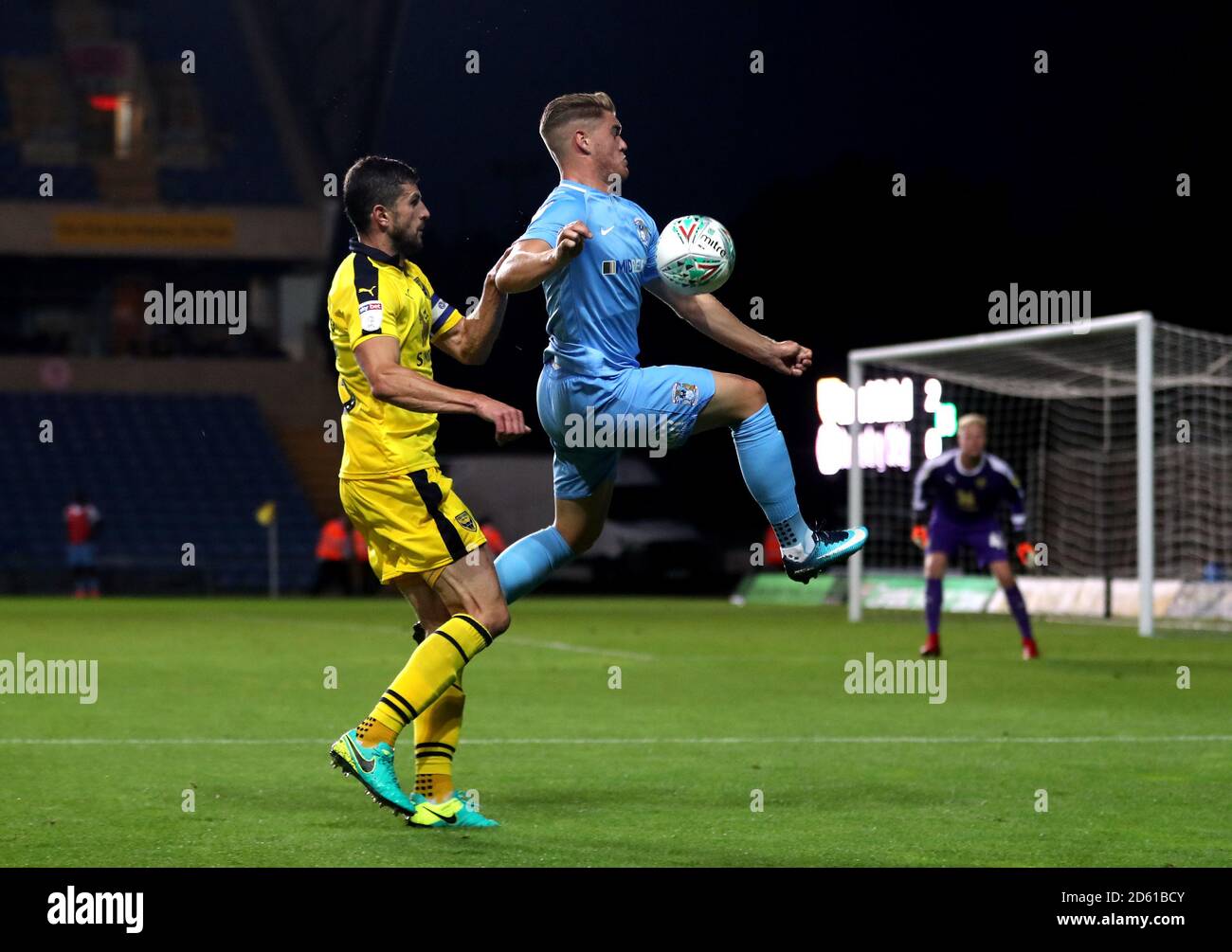 Coventry City's Jordan Ponticelli (right) in action Stock Photo - Alamy