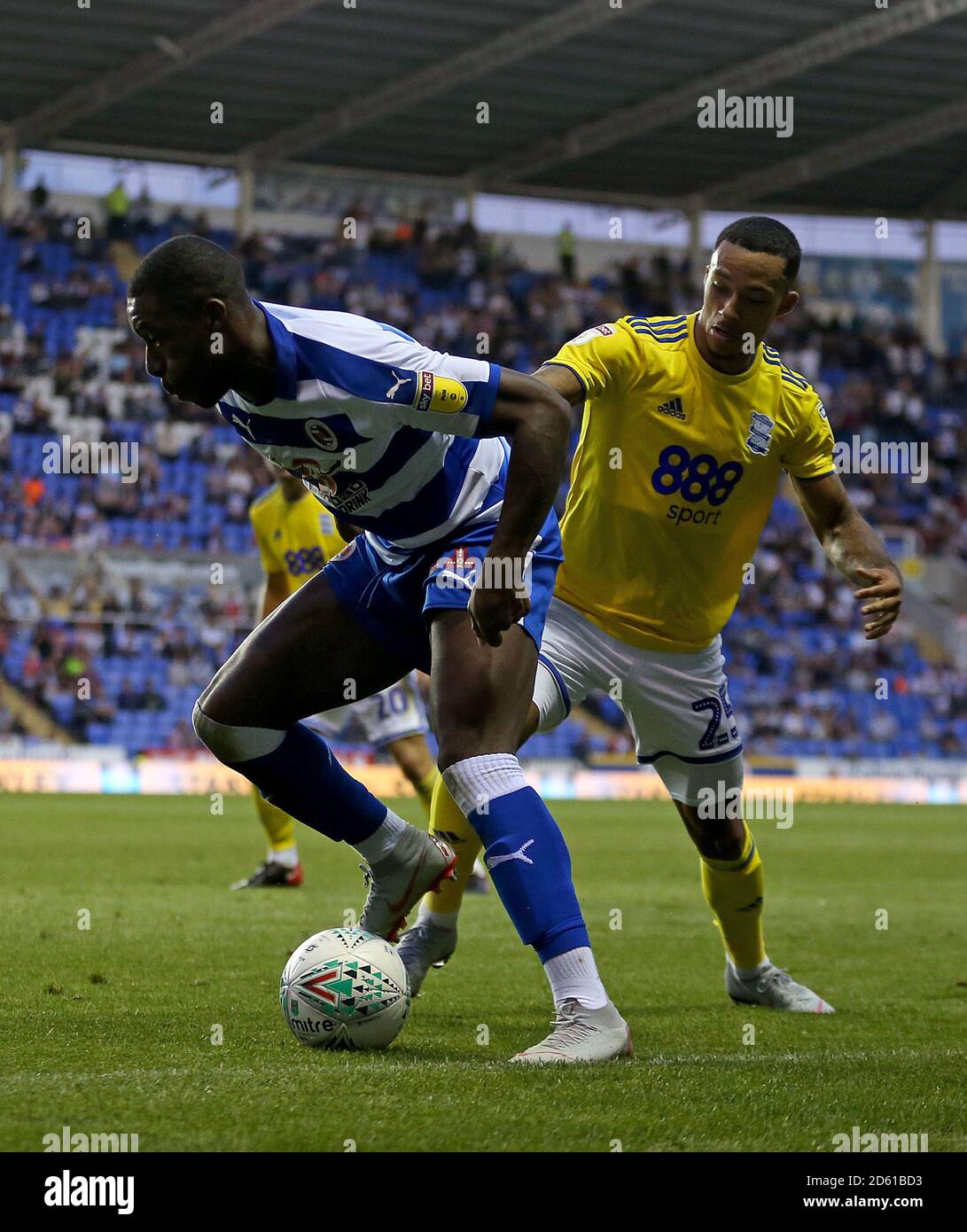 Reading's Yakou Meite and Birmingham City's Josh Dacres-Cogley battle ...
