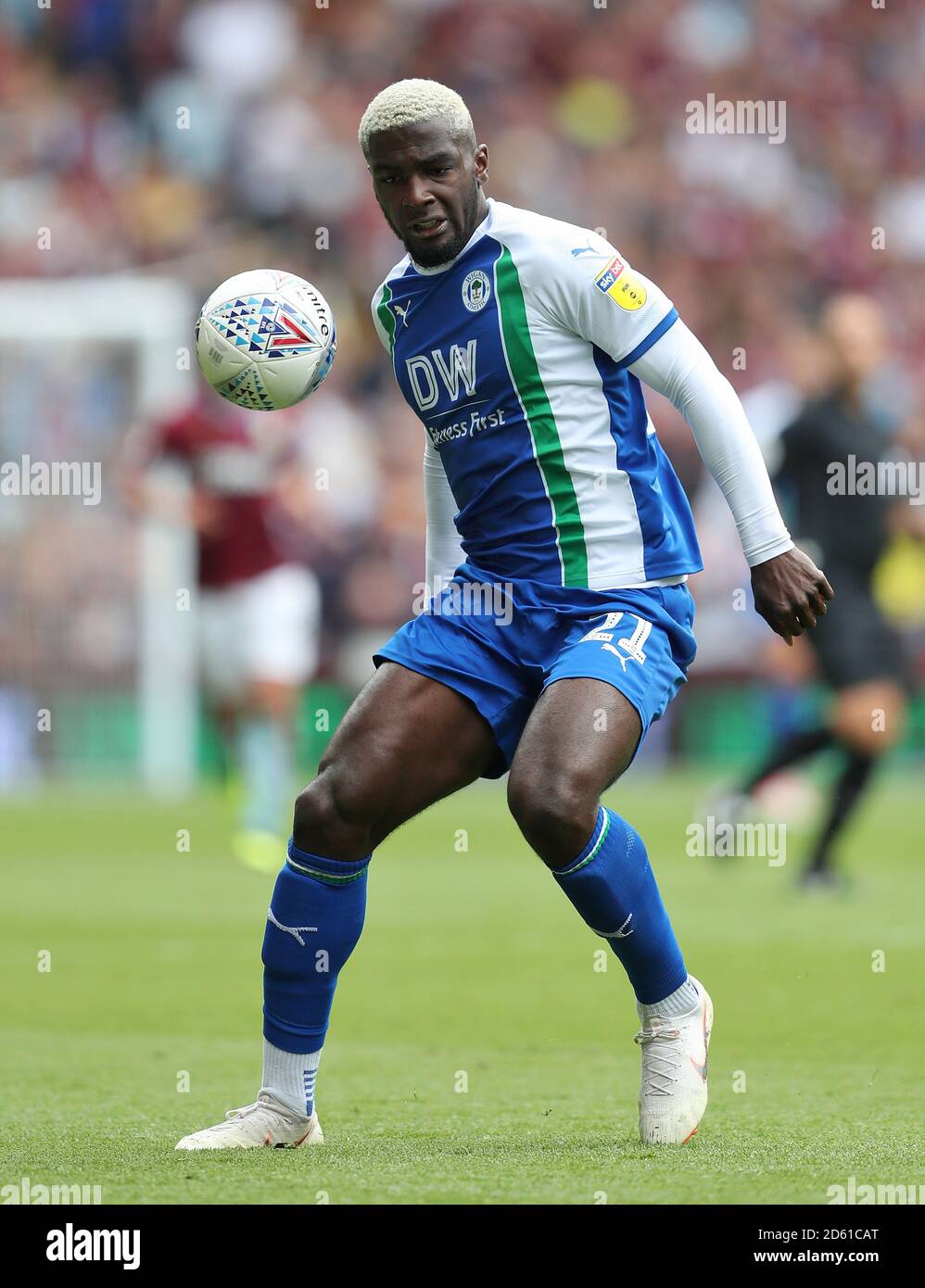Cedric kipre english league soccer hi-res stock photography and images ...