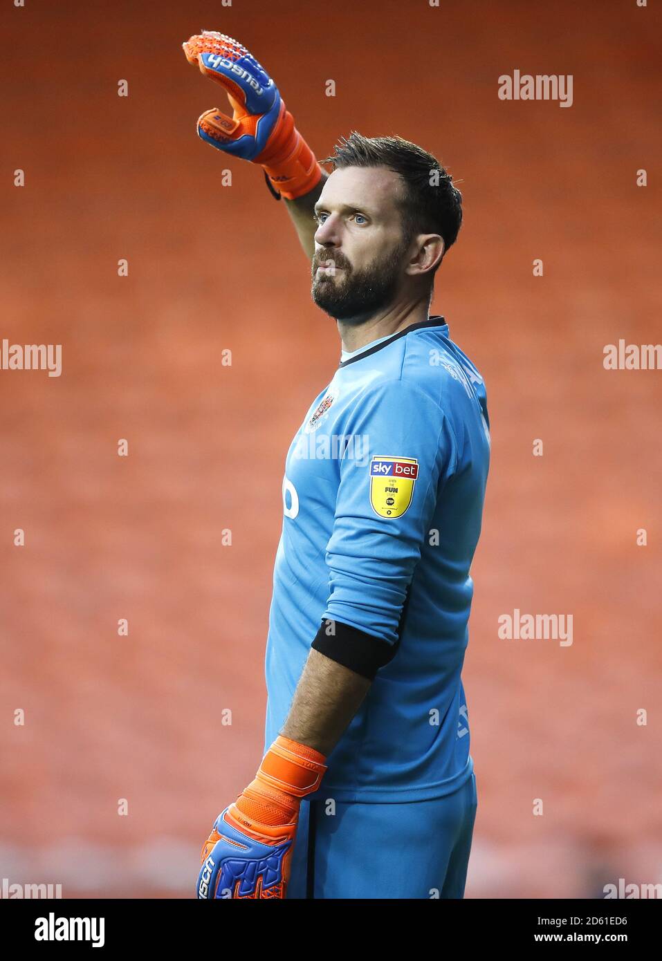 Blackpool goalkeeper Mark Howard Stock Photo - Alamy