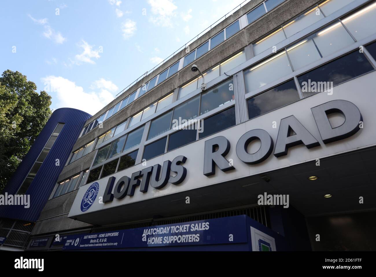 Loftus road stadium view hi-res stock photography and images - Alamy