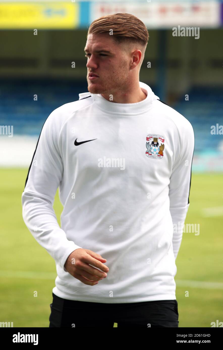Coventry City's Jordan Ponticelli Stock Photo - Alamy