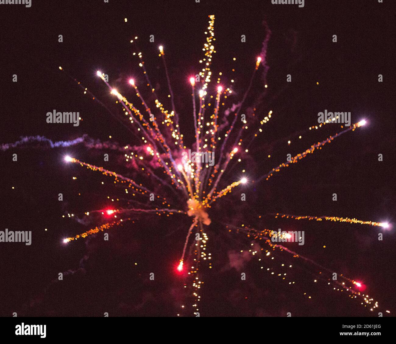 Fireworks in night sky holiday hi-res stock photography and images - Alamy
