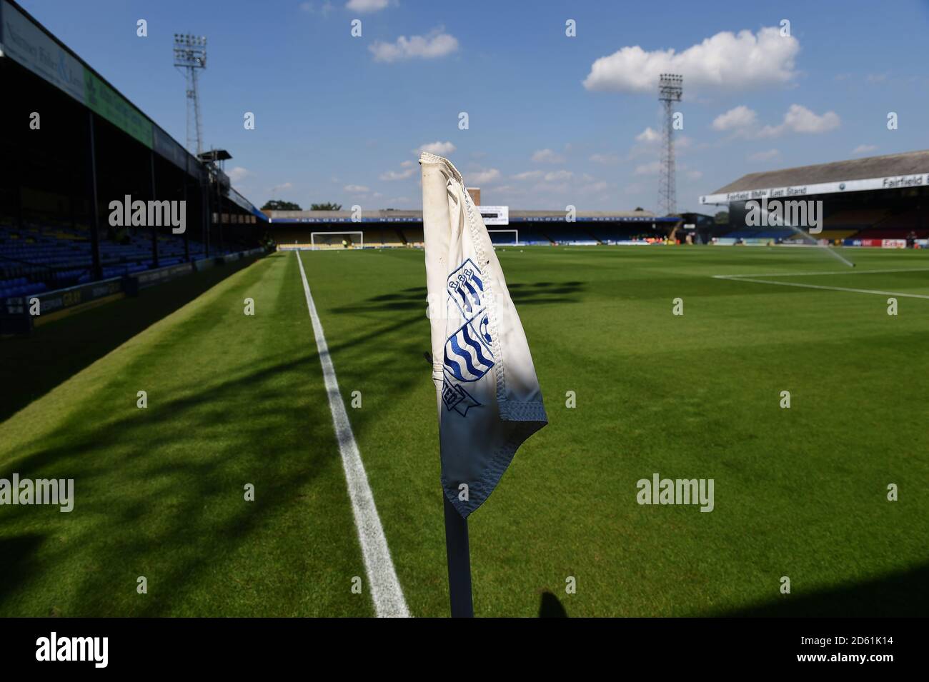 Roots hall home of southend united hi-res stock photography and images ...