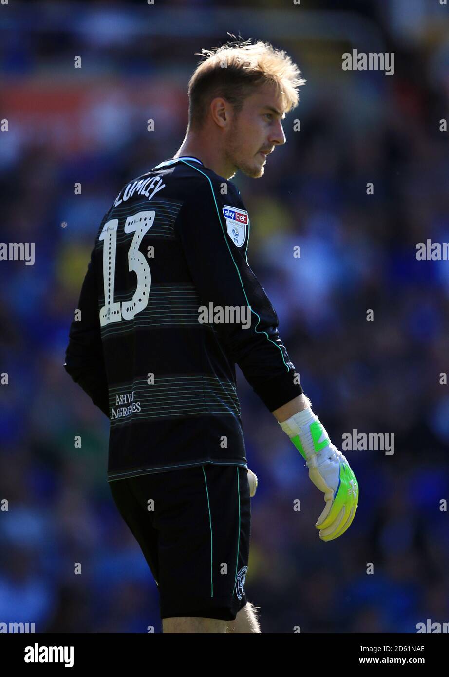 Queens Park Rangers goalkeeper Joe Lumley Stock Photo - Alamy