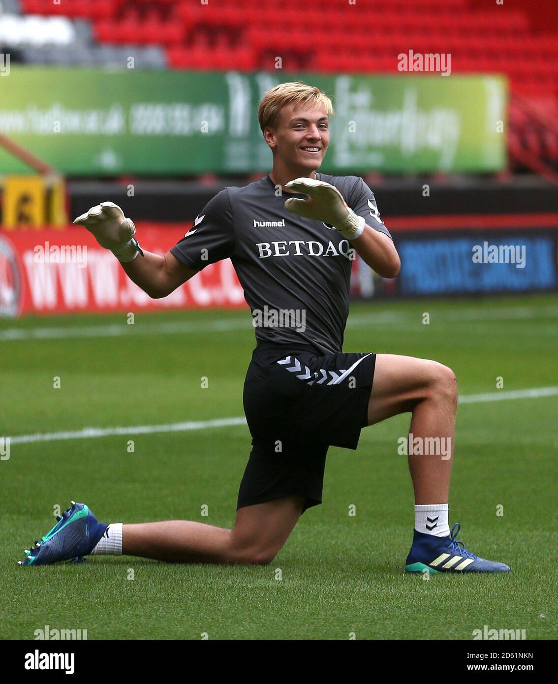 Charlton Athletic goalkeeper Ashley Maynard-Brewer Stock Photo - Alamy