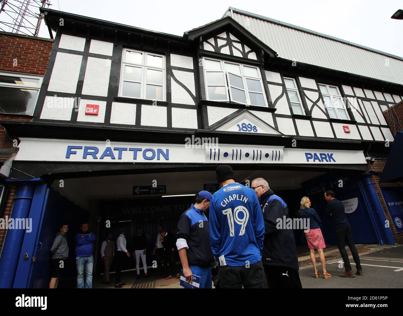 General view fratton park hi-res stock photography and images - Alamy