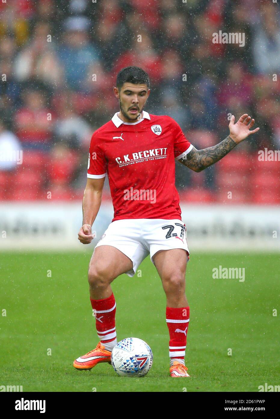 Barnsley's Alex Mowatt Stock Photo - Alamy