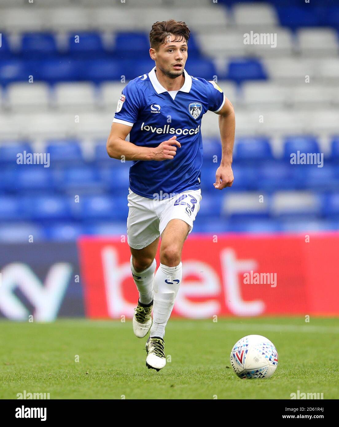 Oldham Athletic's Rob Hunt Stock Photo - Alamy