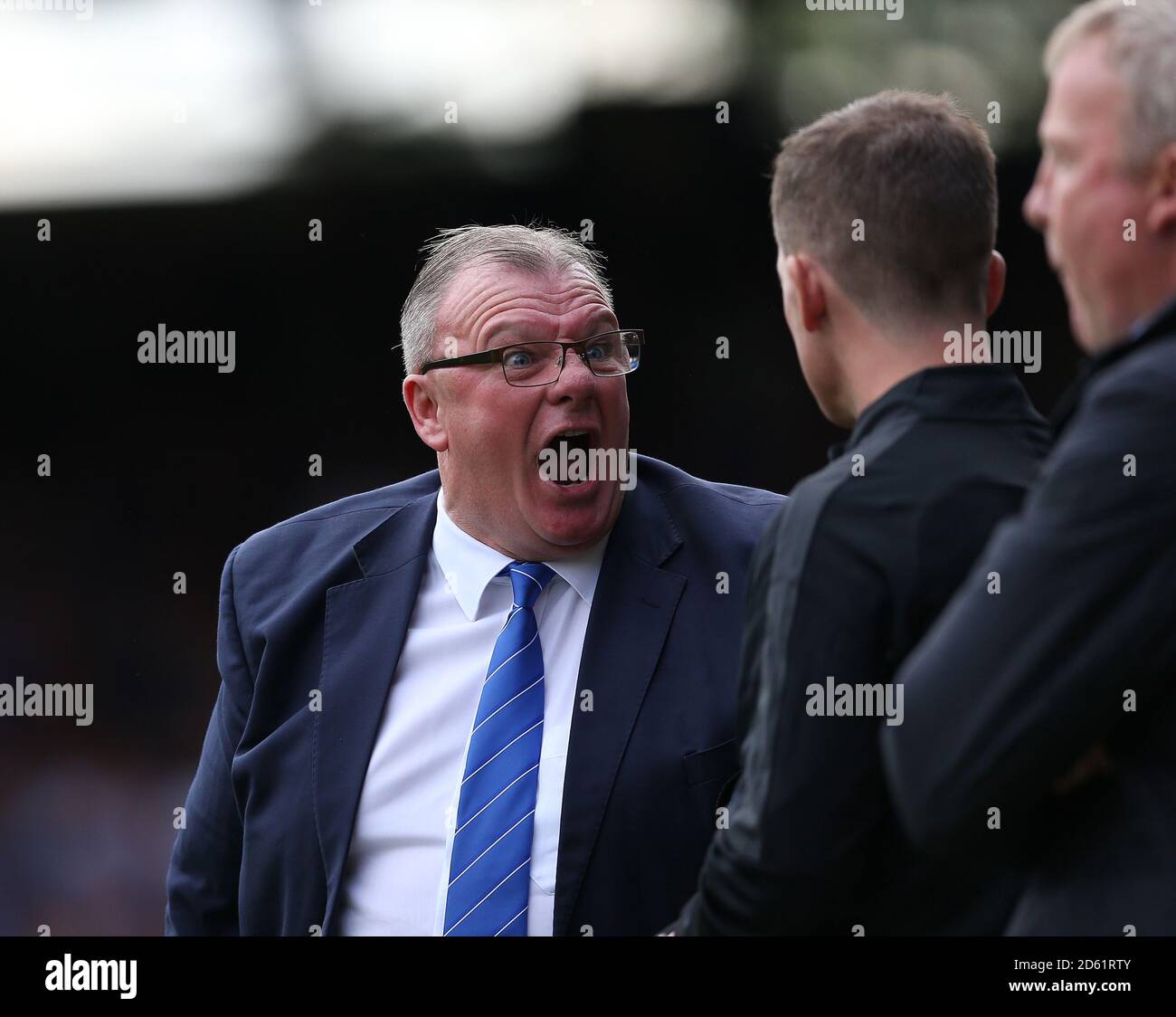 Peterborough United manager Steve Evans shouts at the 4th assistant ...
