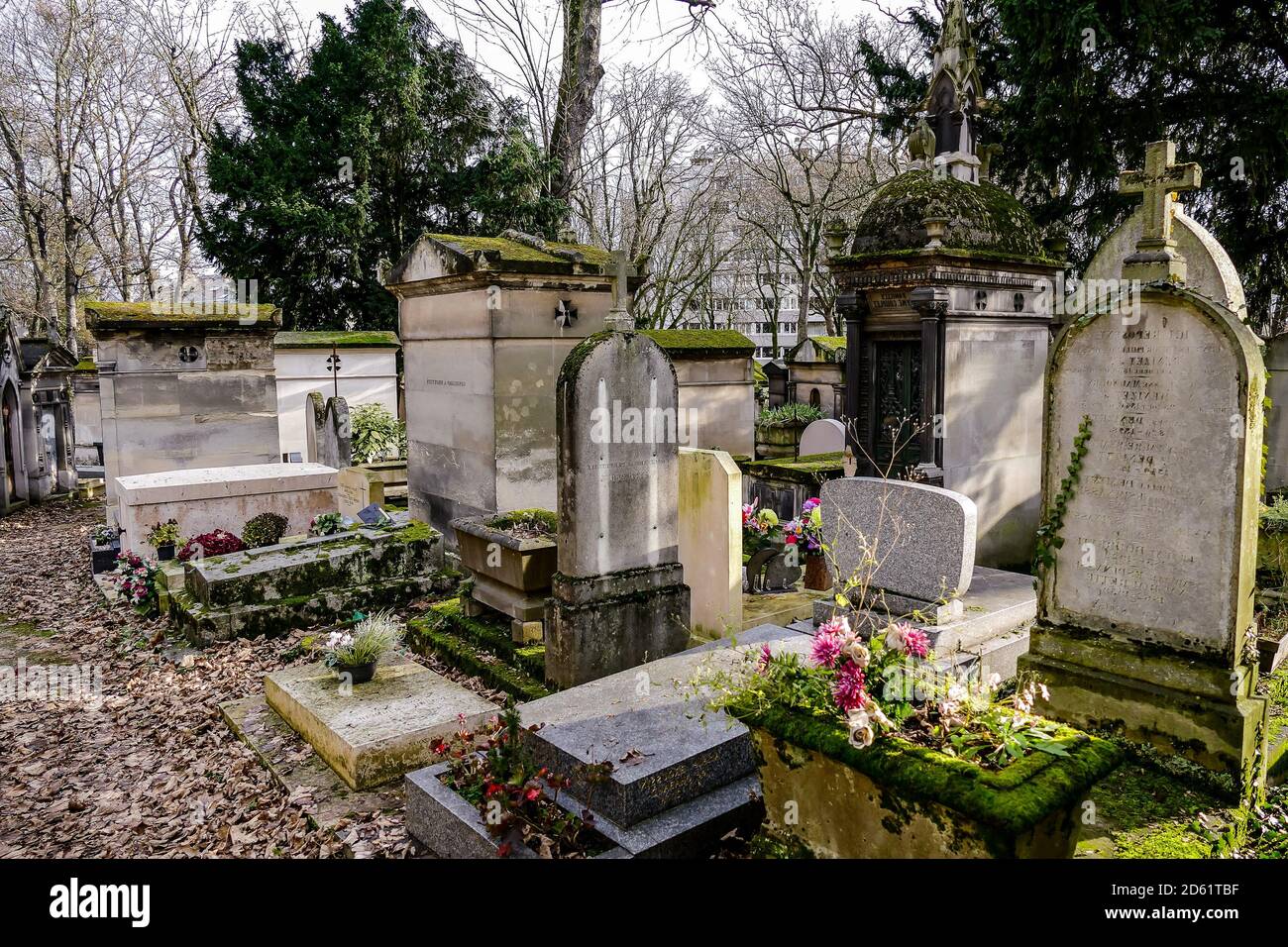 Cimetiere du Pere Lachaise typical french cemetery, Photo image a ...