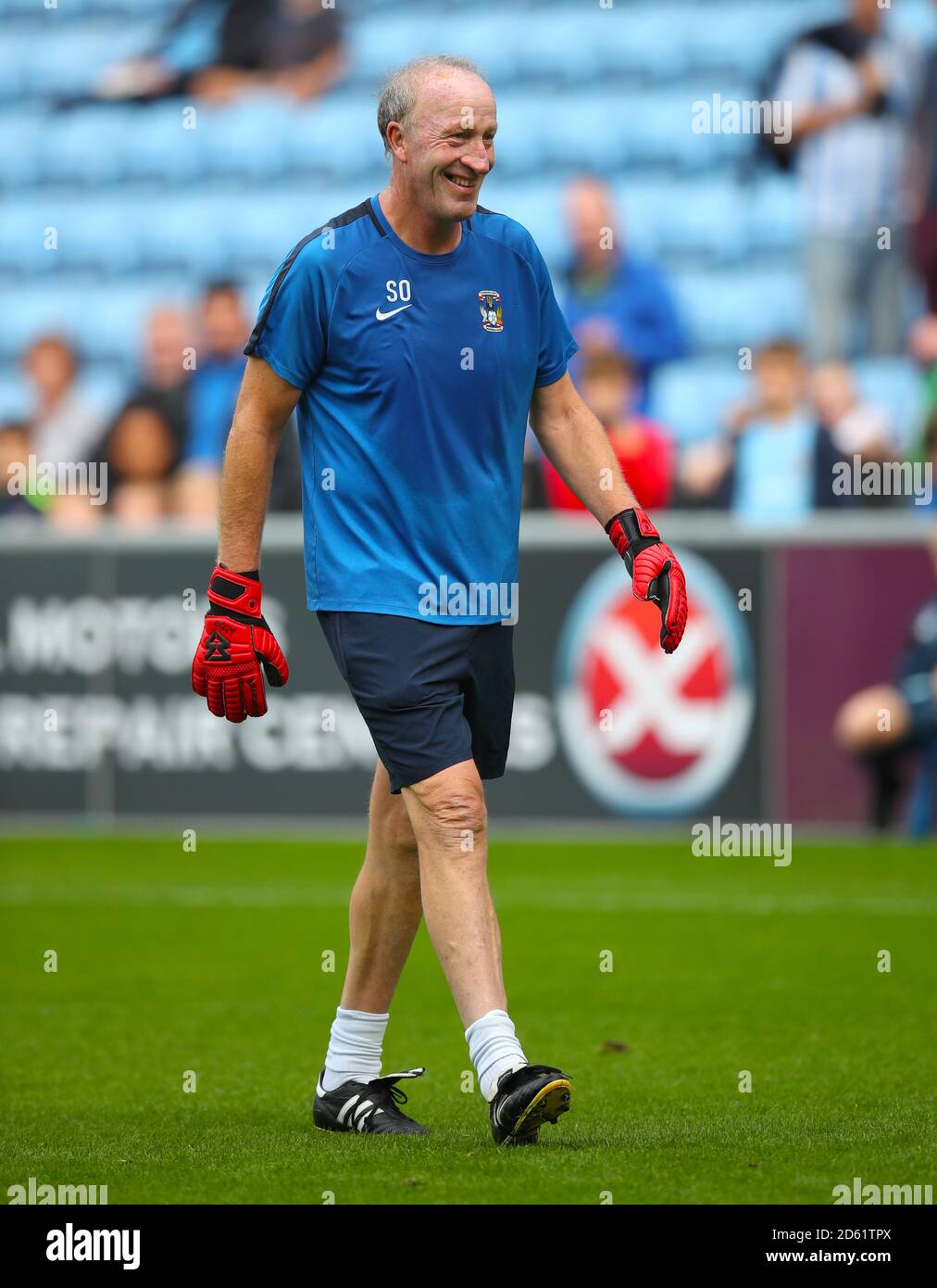 Coventry City goalkeeping coach Steve Ogrizovic Stock Photo - Alamy