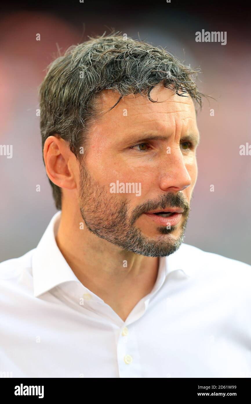 Van bommel psv hi-res stock photography and images - Alamy