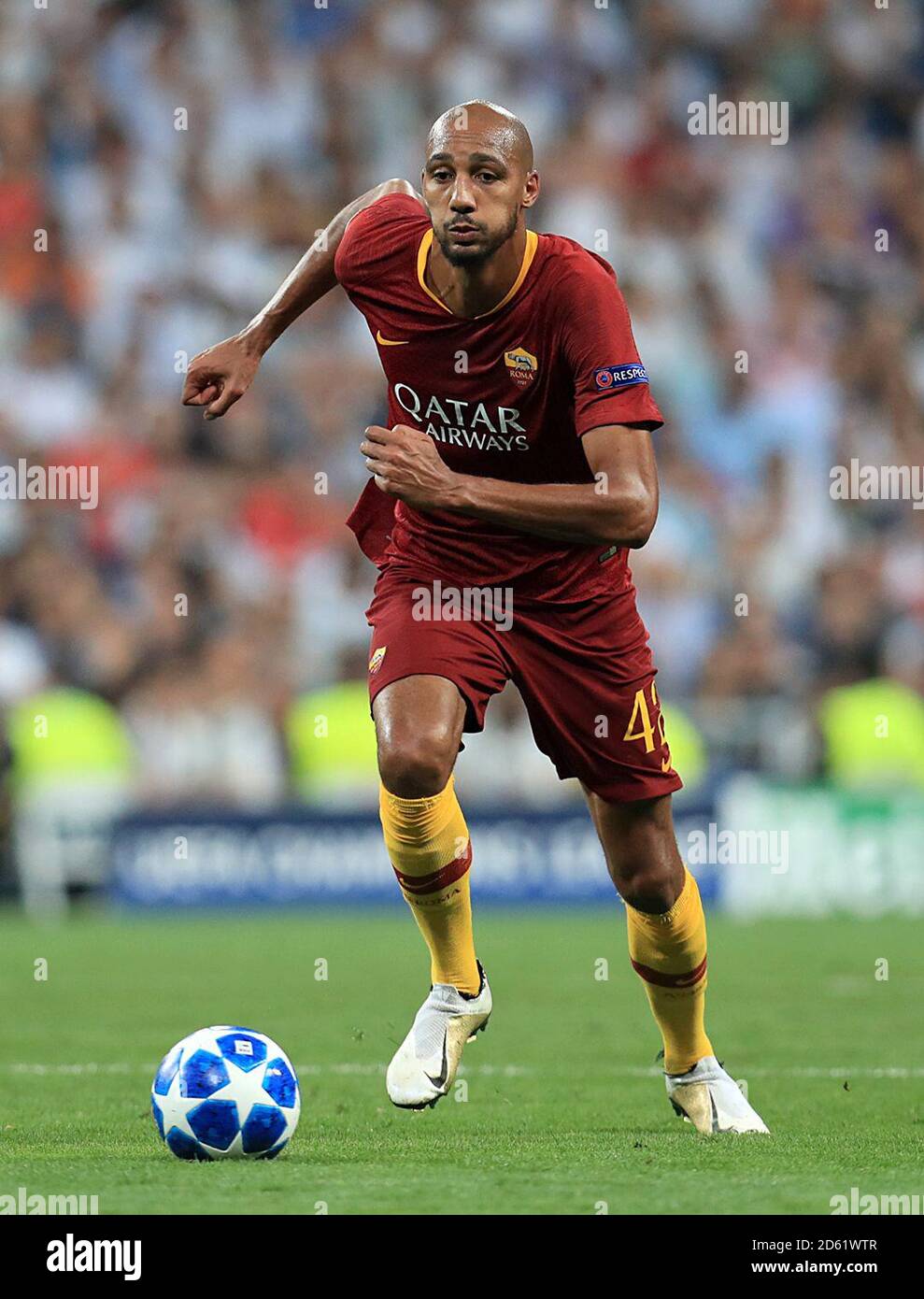 Roma's Steven Nzonzi Stock Photo - Alamy
