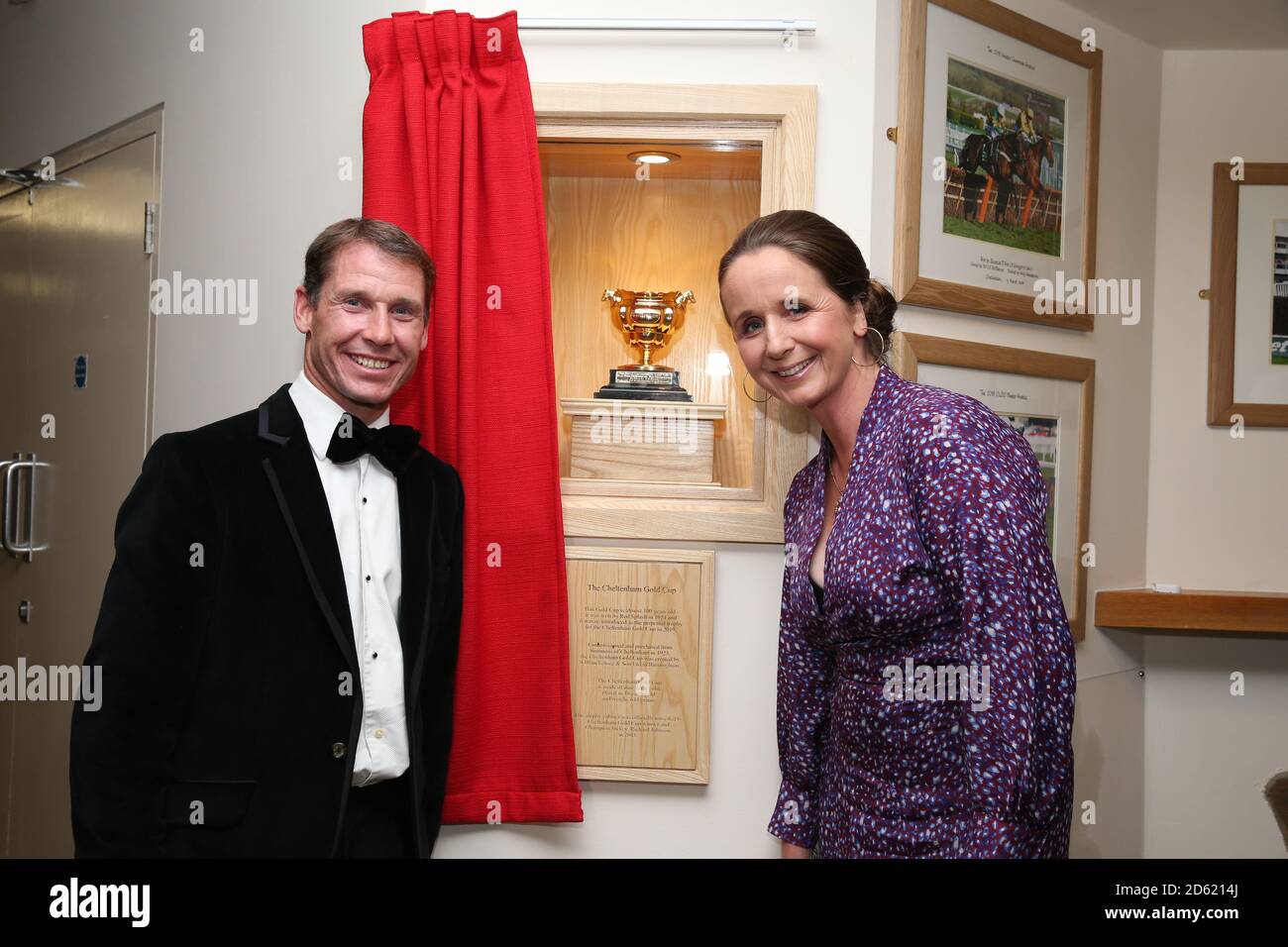 Richard johnson gold cup hi-res stock photography and images - Alamy