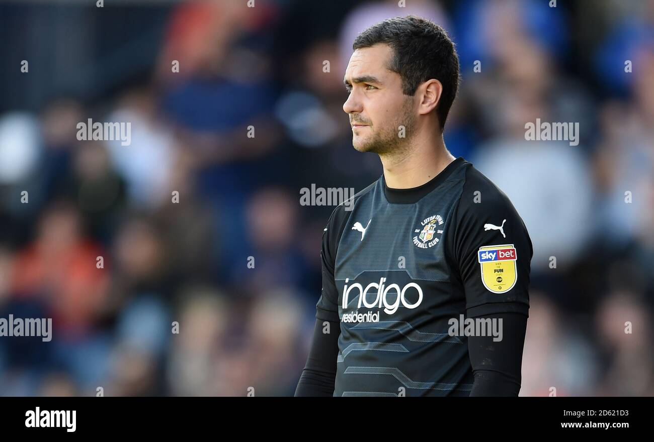 Luton Town goalkeeper James Shea Stock Photo - Alamy