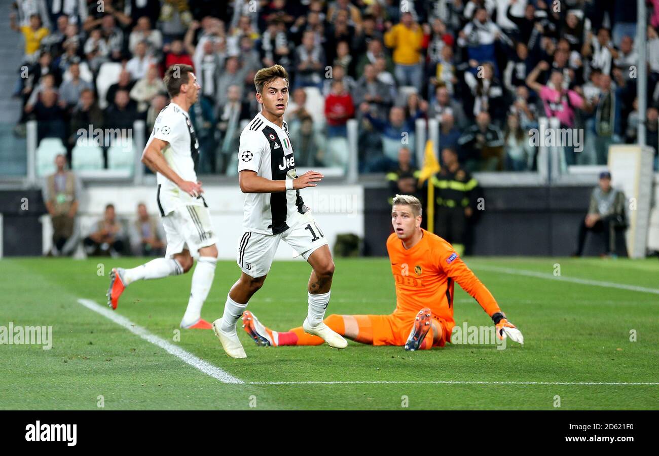 Juventus' Paulo Dybala scores his side's second goal of the game Stock ...