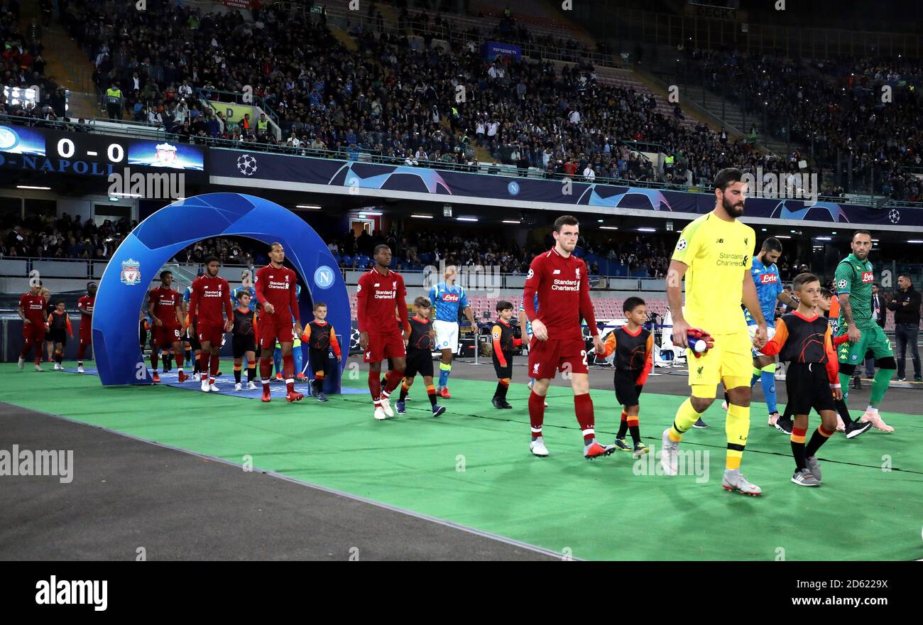 Team walk out hi-res stock photography and images - Alamy