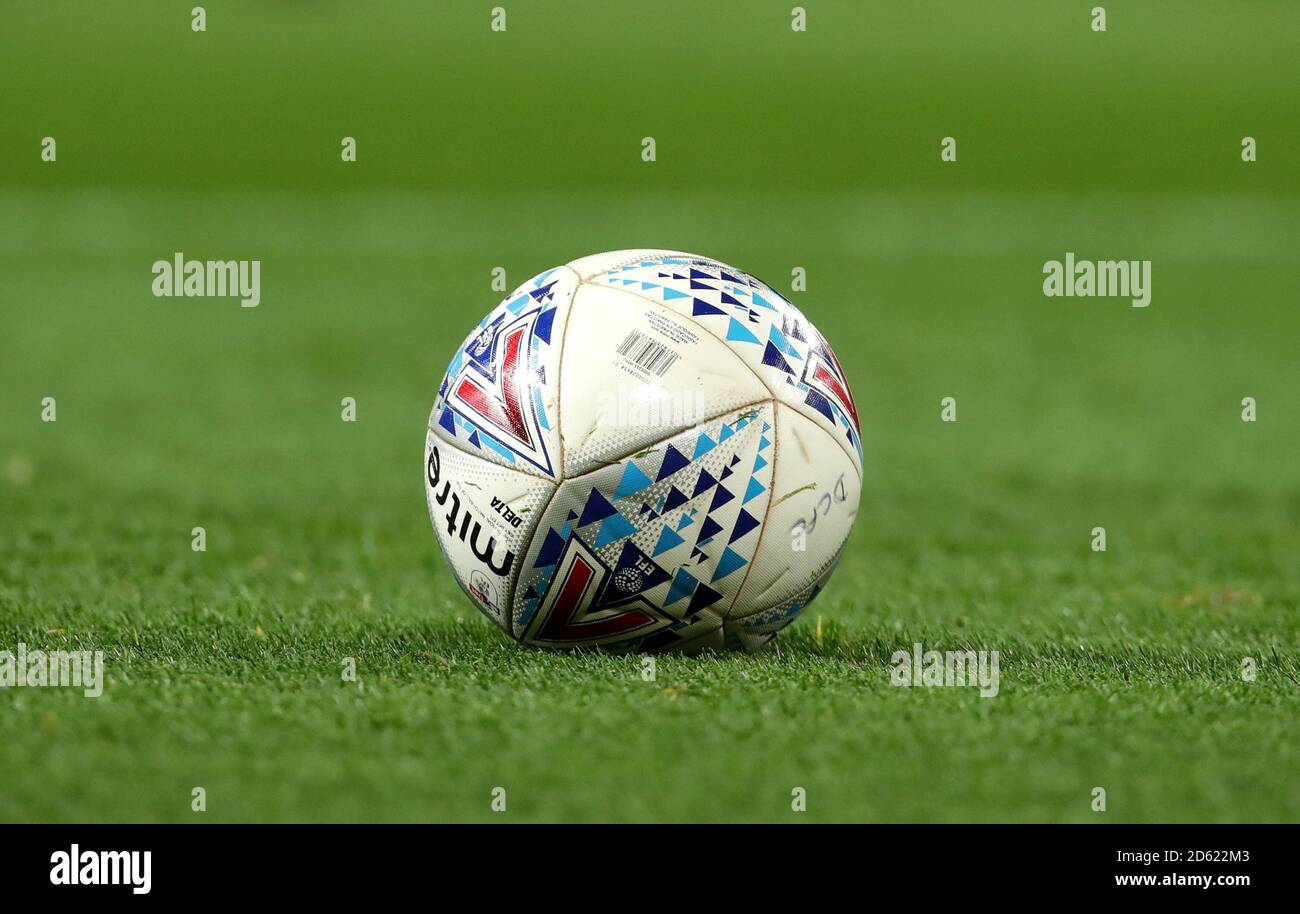 A general view of a Mitre match ball Stock Photo - Alamy
