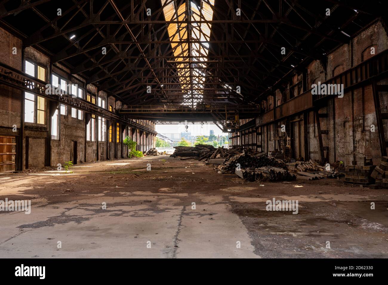 An abandoned building at a steel factory in Pennsylvania Stock Photo ...